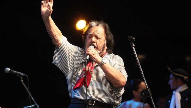 Fallece el cantante folclórico argentino Horacio Guarany - Música - ABC ...