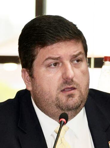 Senador paraguayo exhorta a Bolsonaro a “devolver” respiradores ...