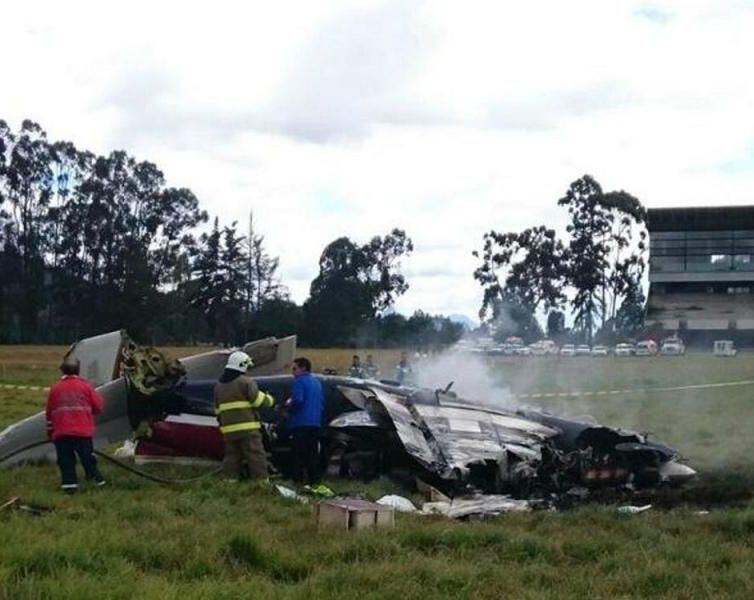Accidente De Avioneta Deja Dos Muertos En Colombia Mundo Abc Color