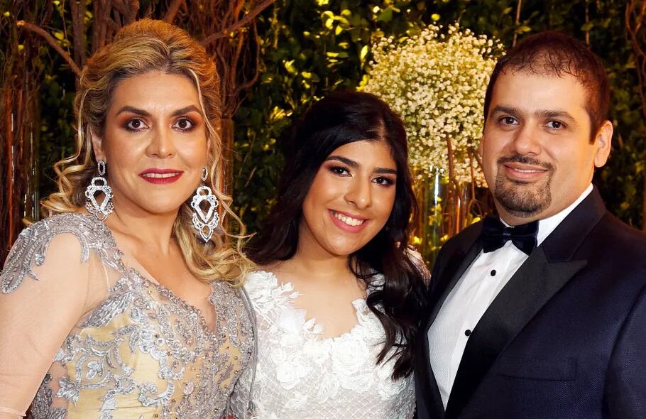 ANA PAULA BORDÓN FLECHA - Sociales - ABC Color