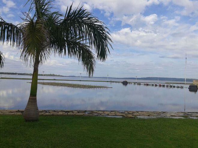 Sube el nivel del lago Ypacarai - Galerías de imágenes - ABC Color