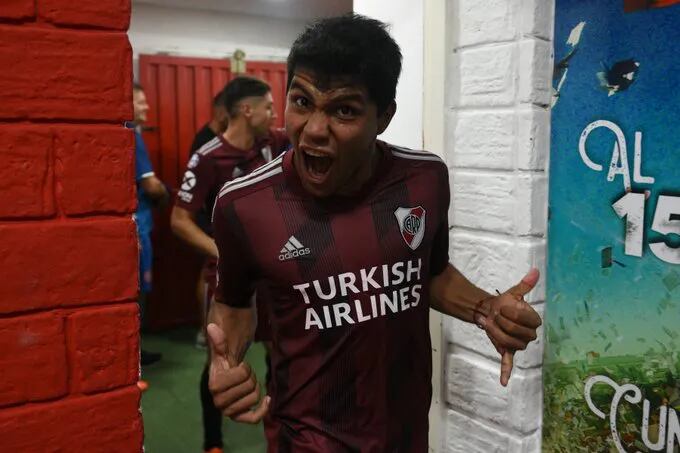 Robert Rojas y un gol histórico - Fútbol - ABC Color