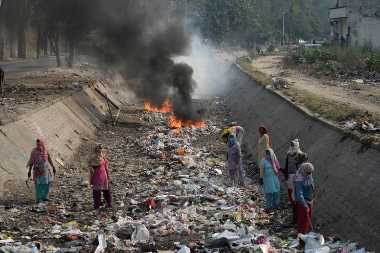 Contaminación ambiental en la India - Galerías de imágenes - ABC Color