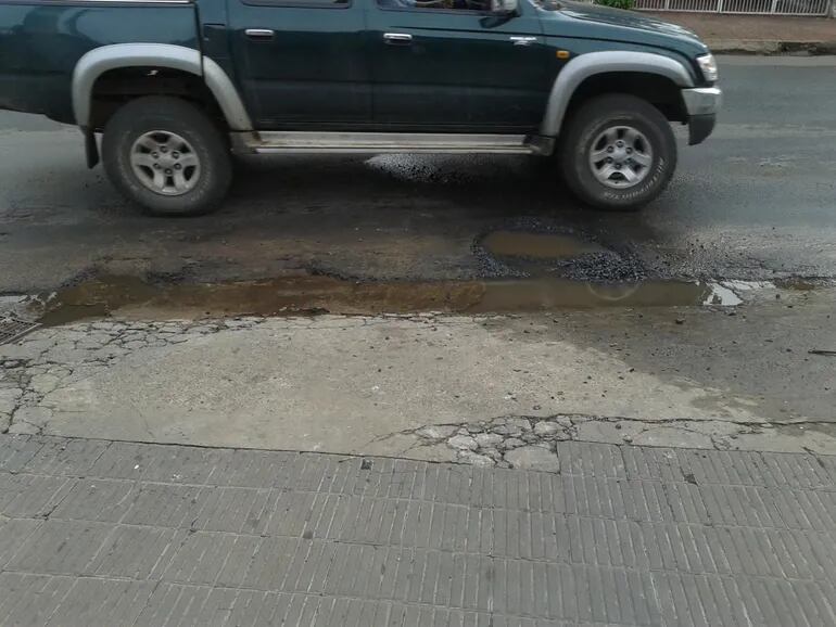 Calles rotas - Crónicas Ciudadanas - ABC Color