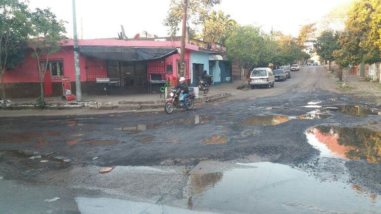 Calles rotas - Crónicas Ciudadanas - ABC Color