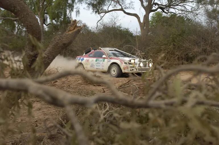 Flashes de la primera etapa del Transchaco Rally - Galerías de imágenes ...