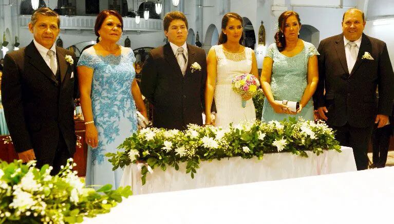 Gizel Licitra y César Recalde - Sociales - ABC Color