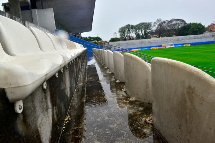 Mirá cómo luce el Arsenio Erico - Fútbol - ABC Color