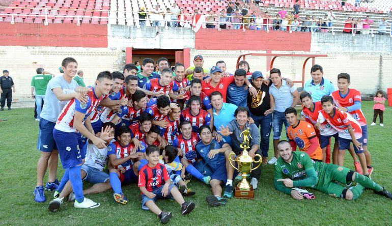 Corrales ratifica que es el mejor - 3 Fronteras - ABC Color