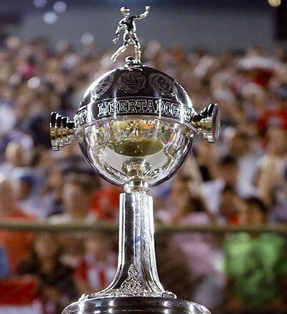 Conmebol oficializó las Copas - Fútbol - ABC Color