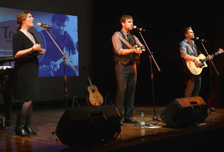 Tony Memmel siembra esperanza con música - Artes y Espectáculos - ABC Color