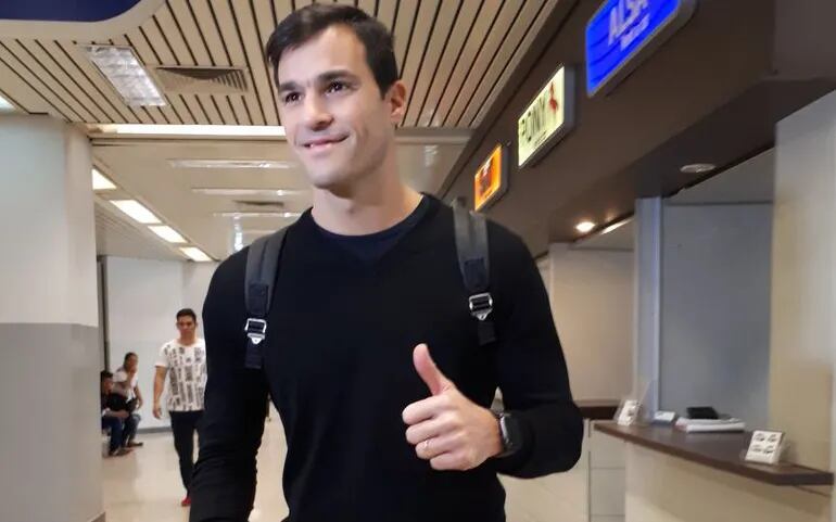 Llegó Sebastián Saja - Fútbol - ABC Color