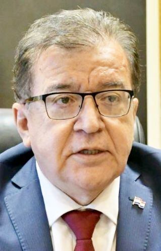 Nicanor insta a defender “derechos conquistados” - Economía - ABC Color