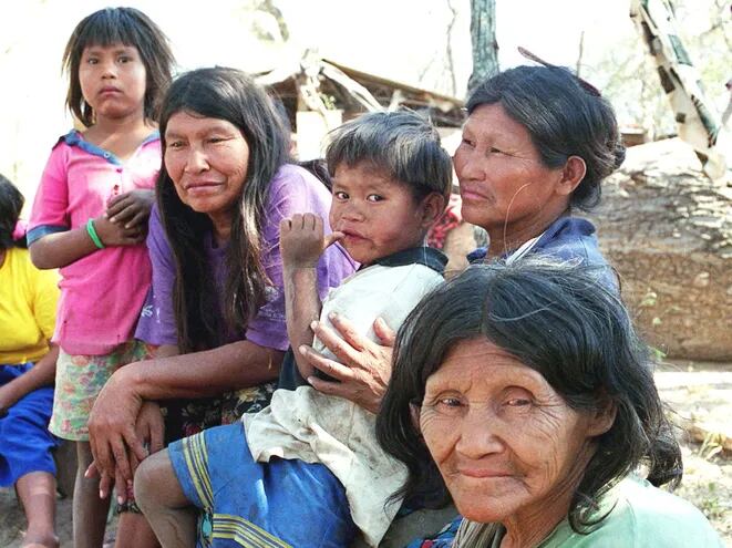 Ayoreo: un pueblo que sigue amenazado - Locales - ABC Color