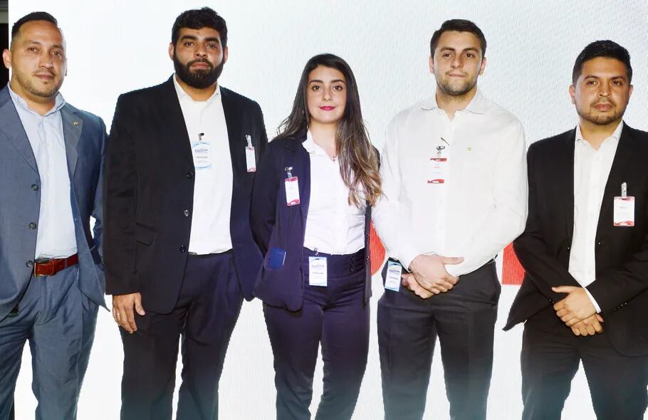 Timbo y Baic presentan los nuevos vehículos 2020 - Sociales - ABC Color