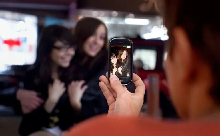 Subir fotos a redes sociales - Mundo Digital - ABC Color