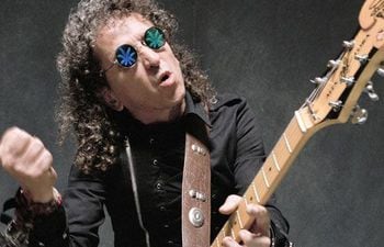 Alex Lora en ABC Color