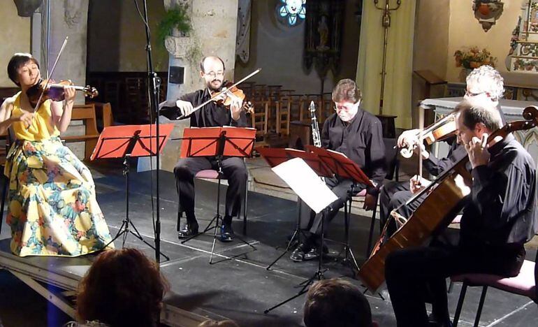 Integrantes del Octeto de Francia actúan esta noche - Artes y ...