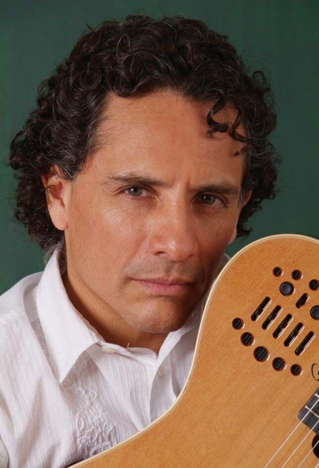 Filio canta hoy en Radio Nacional - Artes y Espectáculos - ABC Color