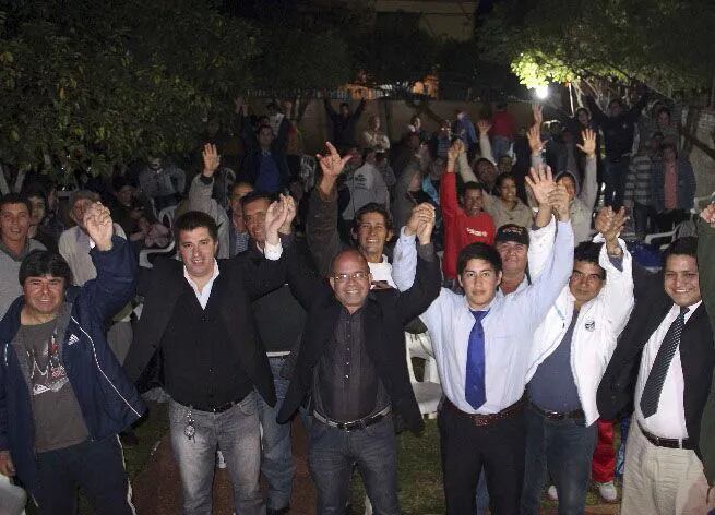 Liberales dan primer paso y lanzan precandidaturas - Política - ABC Color