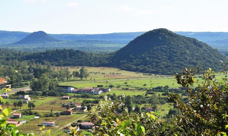 Paraguarí, historia y naturaleza - Gaceta del Sur - ABC Color