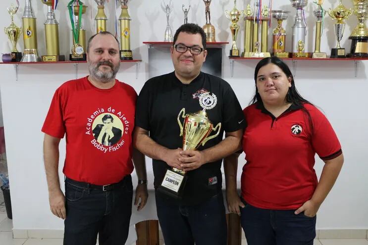 Ariel Recalde, campeón del Torneo Sub 2000 MN Leonardo Lipiniks ...