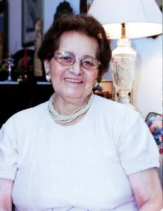 Idalia Flores de Zarza - Nosotras Revista - ABC Color