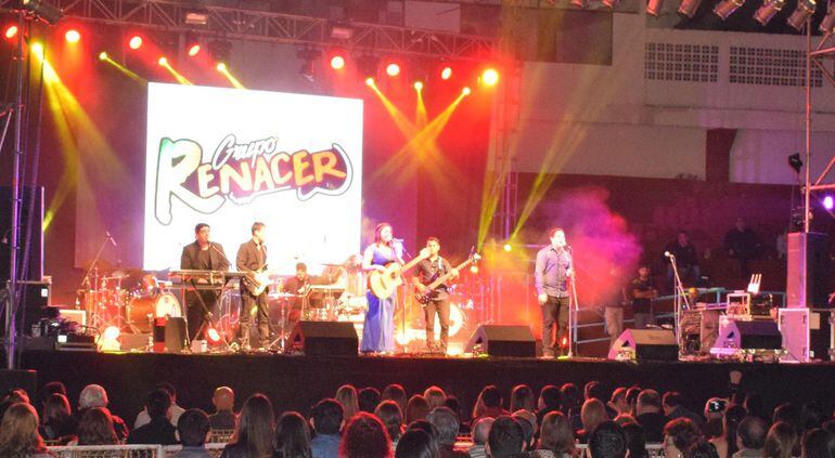 Grupo Renacer ofrece concierto por aniversario - Nacionales - ABC Color