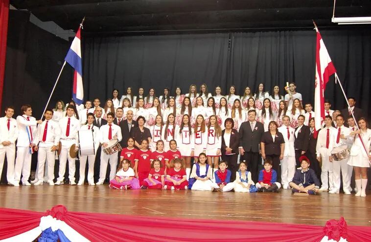El colegio Inter celebra 95 años - Locales - ABC Color
