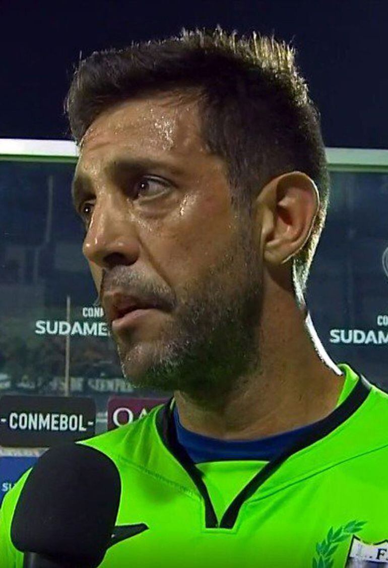 Viene Jorge Bava y detrás un DT - Deportes - ABC Color