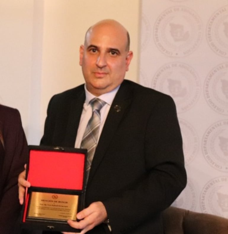 Con lista única, Ruffinelli fue reelegido representante de ...