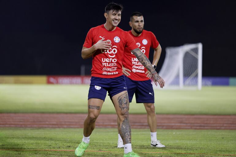 Adam Bareiro, en la danza de la transferencia - Fútbol Internacional ...