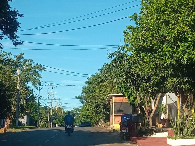 Carapeguá: pobladores denuncian desorden en calles y veredas ...