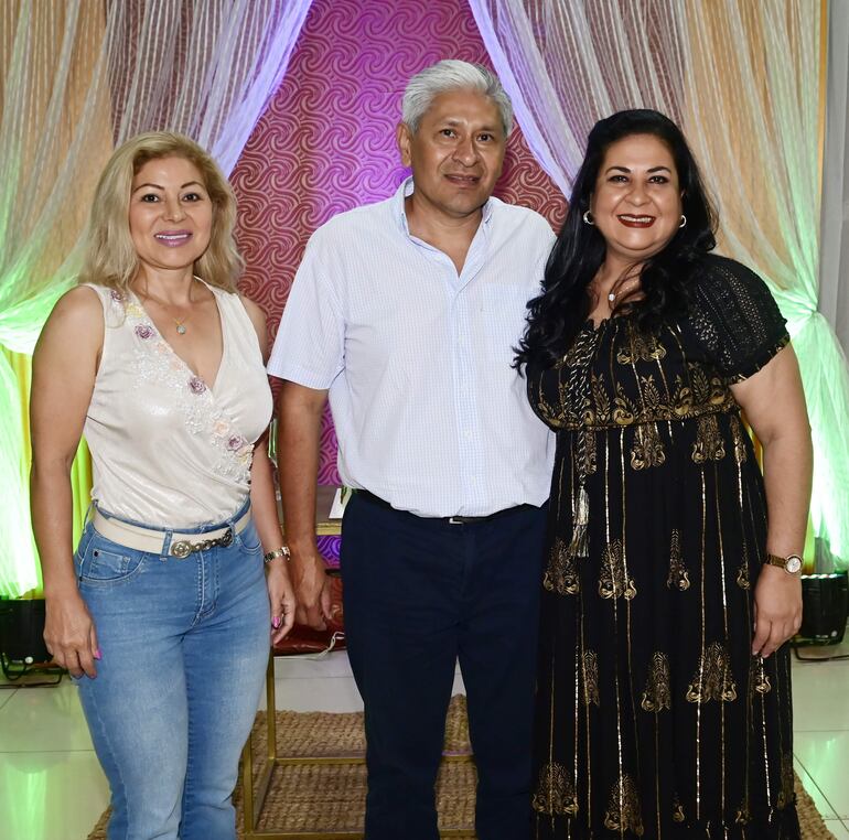 Cena de fin de año de la ADEIAEE - Sociales - ABC Color