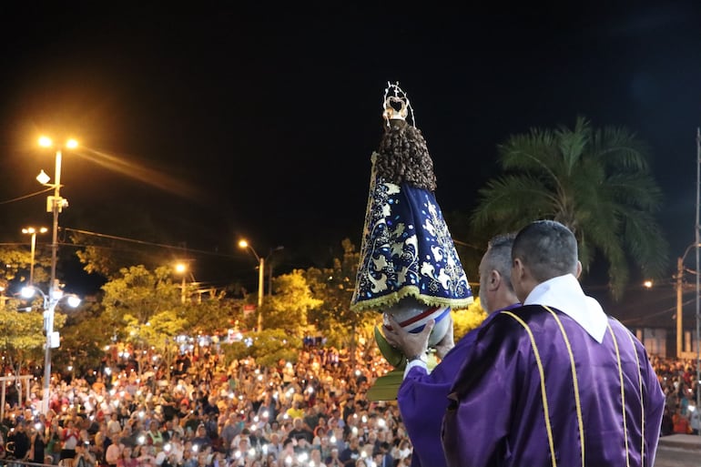“La corrupción nos entristece y es cruel”, afirma Mons. Steckling en Caacupé - Nacionales - ABC ...