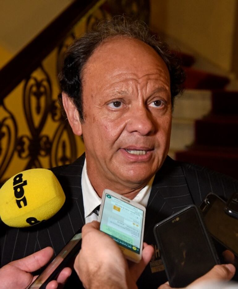 AUDIO: Deuda del Gobierno con proveedores de salud estaría pagada en un ...
