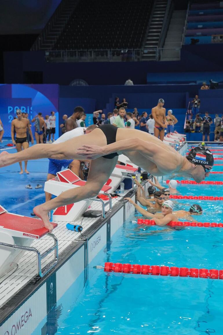 Giuli y Michelle apuntan alto - Polideportivo - ABC Color