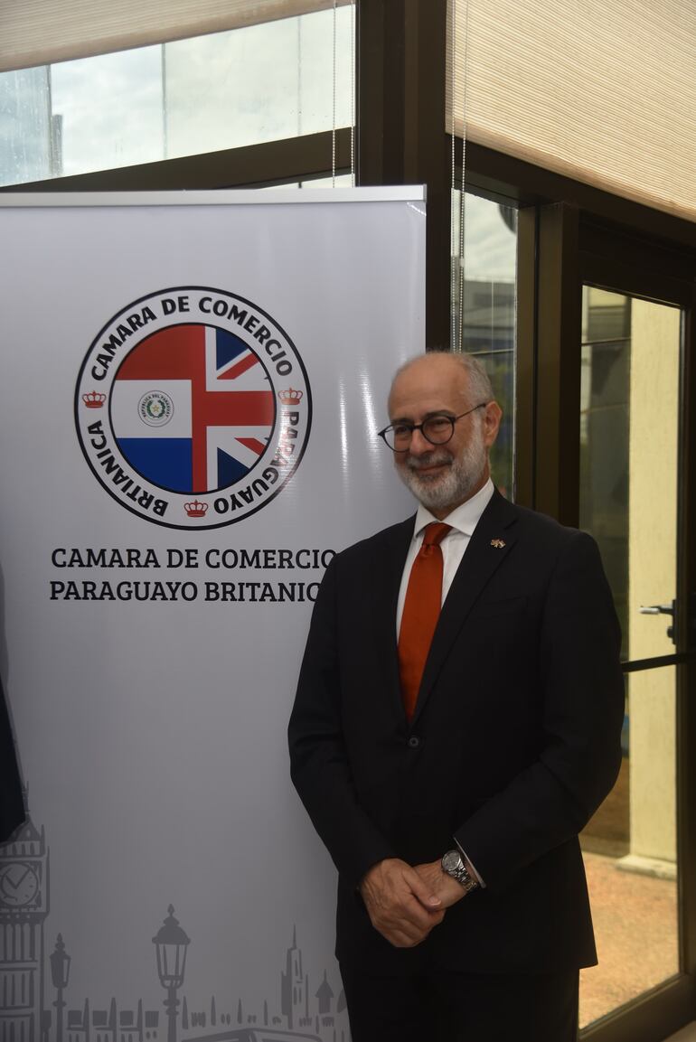 Visita de enviado británico reunió a líderes locales en Asunción ...