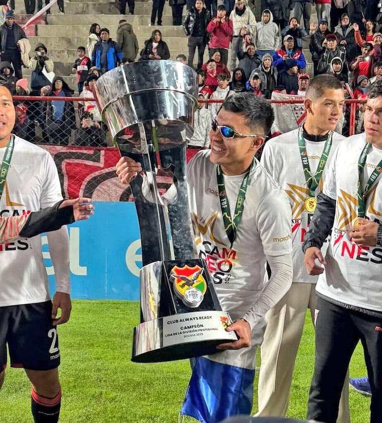 Héctor Bobadilla, campeón en Bolivia - Polideportivo - ABC Color