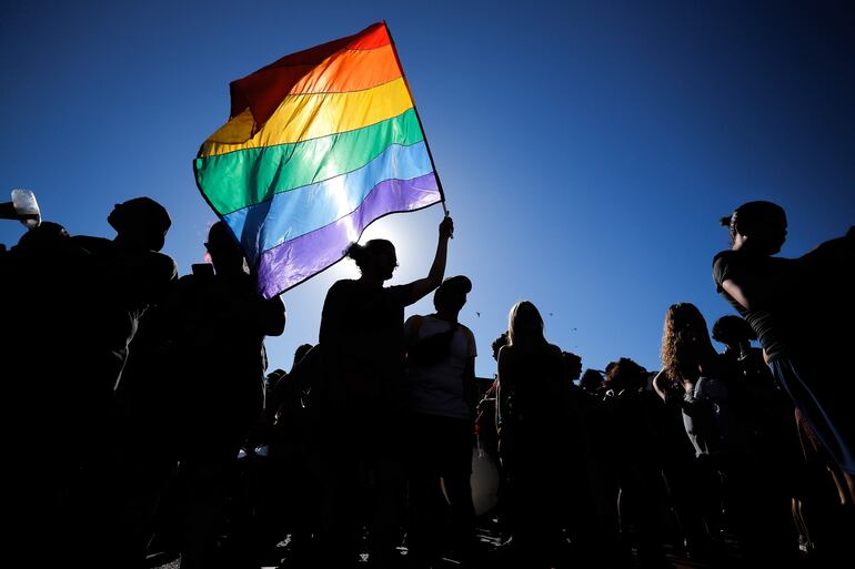 Miles de argentinos gritan “basta” a discursos de odio de Milei - Mundo ...