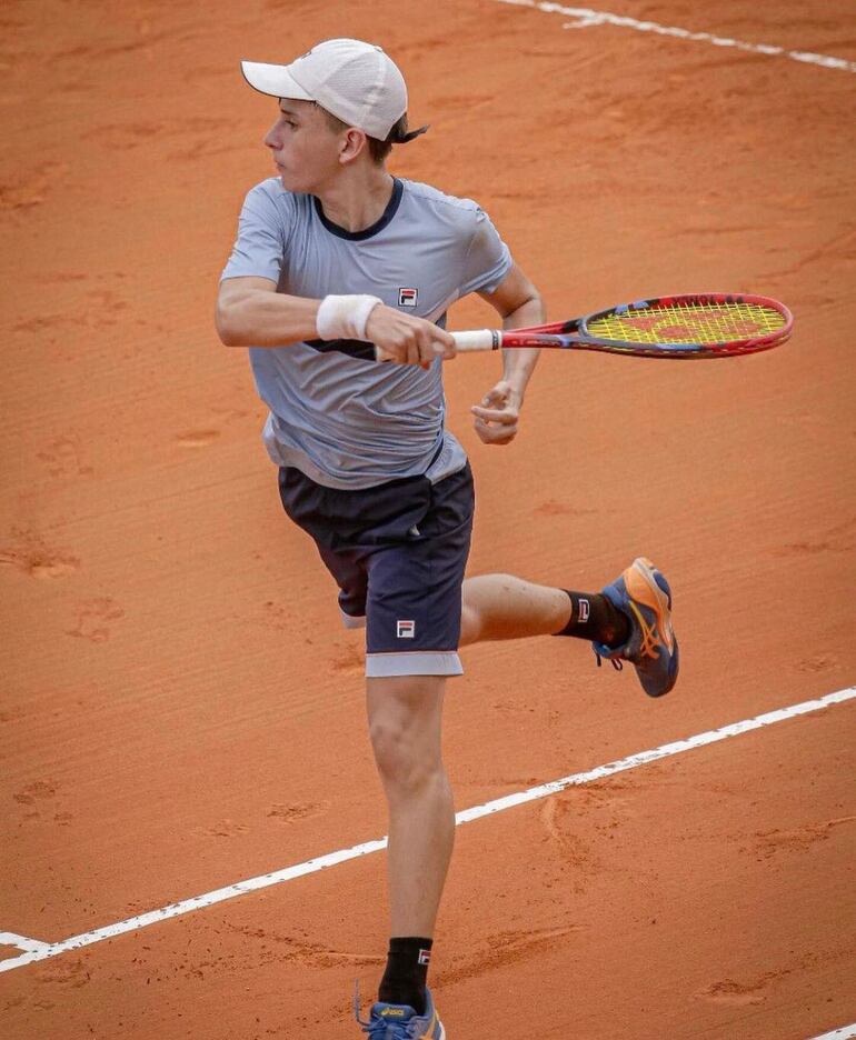 Tenis: Báez y Frutos, en semifinal - Polideportivo - ABC Color