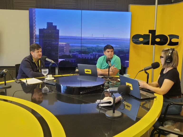 AUDIO: “Estamos todavía tropezando con el déficit de especialistas”, dice viceministro de ...