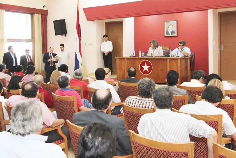 Junta define mañana unir o no internas partidarias - Política - ABC Color