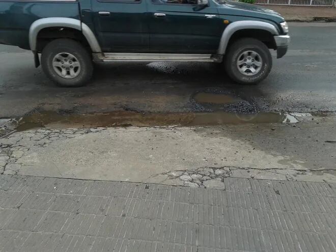 Calles rotas - Crónicas Ciudadanas - ABC Color